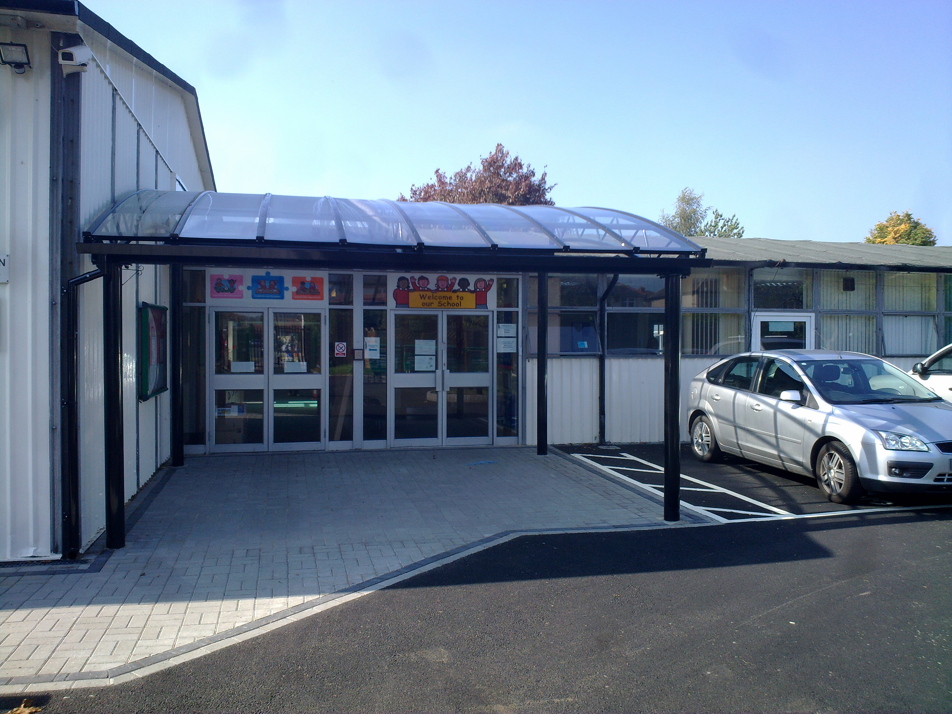 John Bramstone School - School Entrance Canopy | Clovis Canopies UK ...