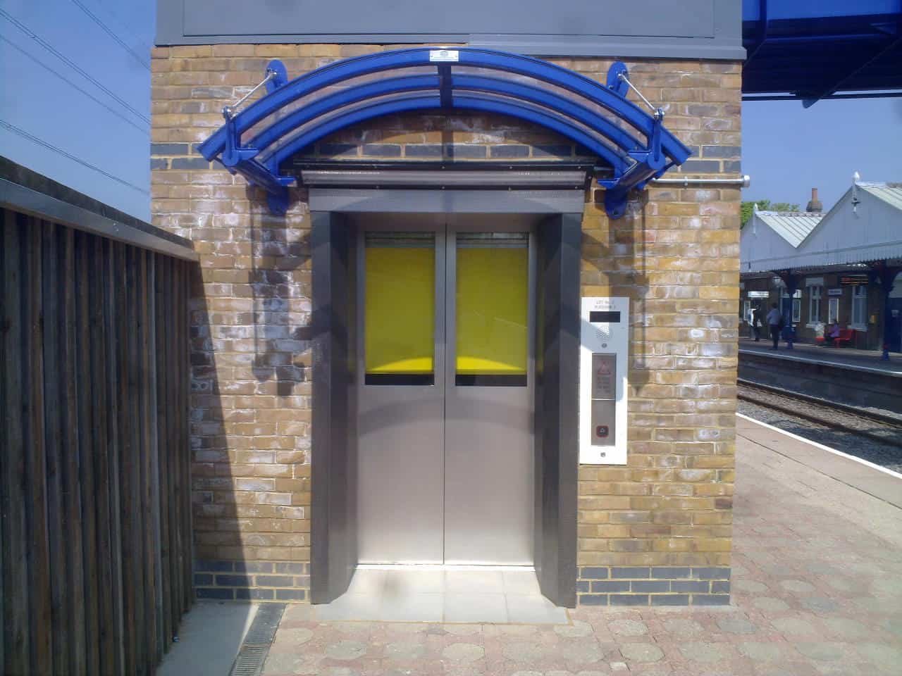 Passenger Waiting Shelters- Train Station and Lift Canopies | Clovis ...